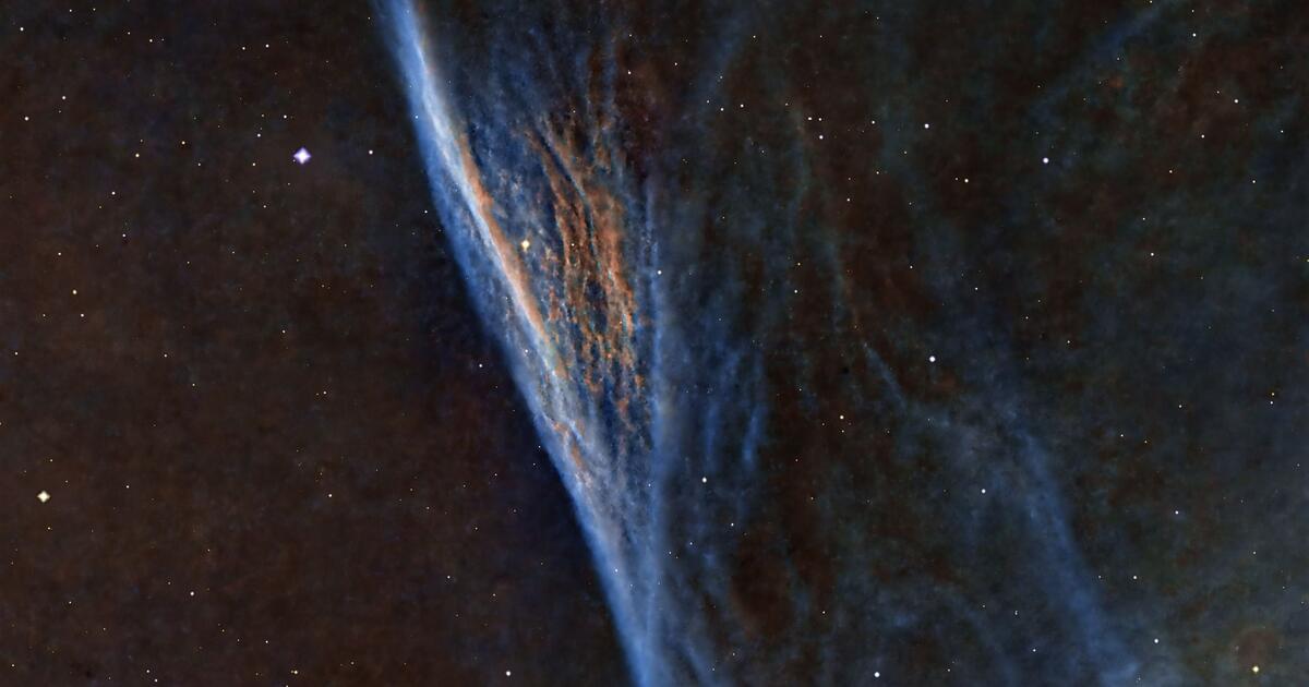 The Pencil Nebula NGC2736 | Telescope Live