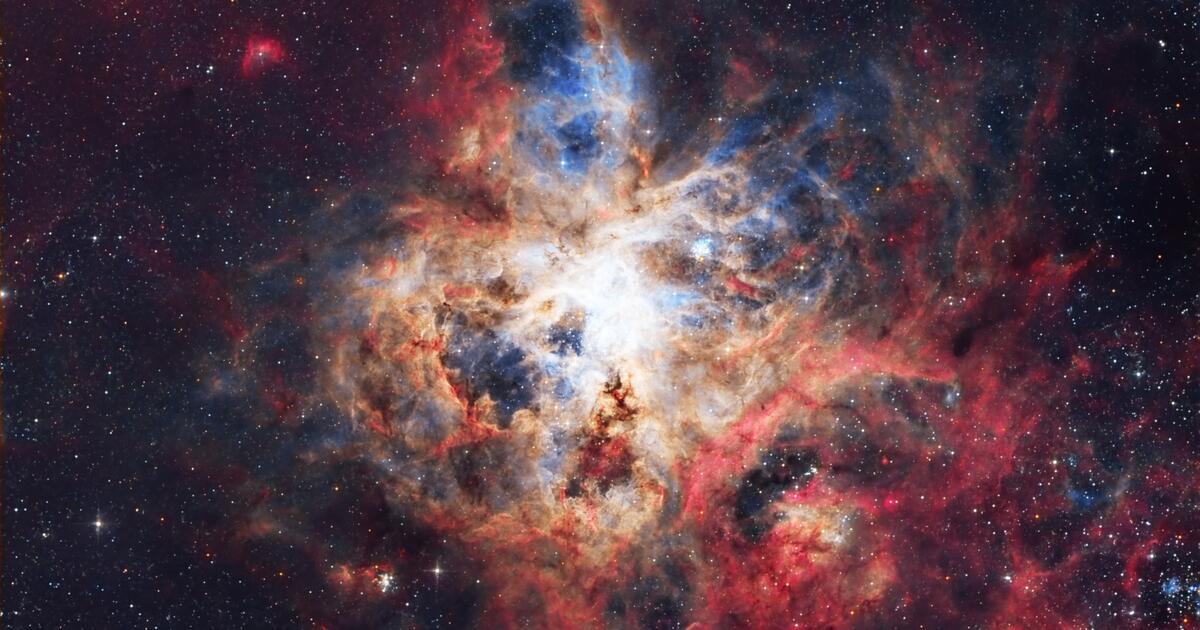 Tarantula Nebula | Telescope Live