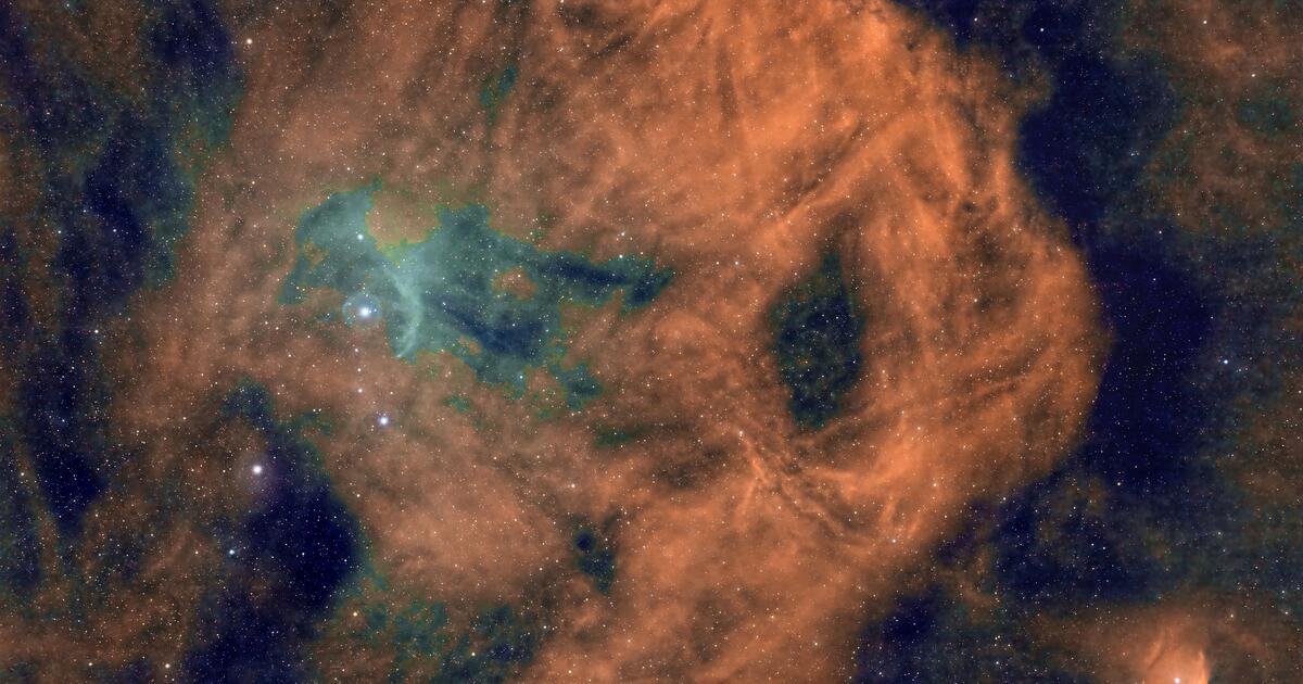 Ced54 (Sh2-264) and Sh2-263 | Telescope Live