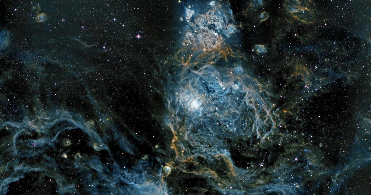 NGC 2077 | Telescope Live