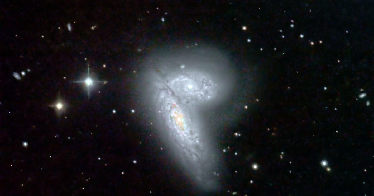 Siamese Twins NGC4567 and 4568 | Telescope Live