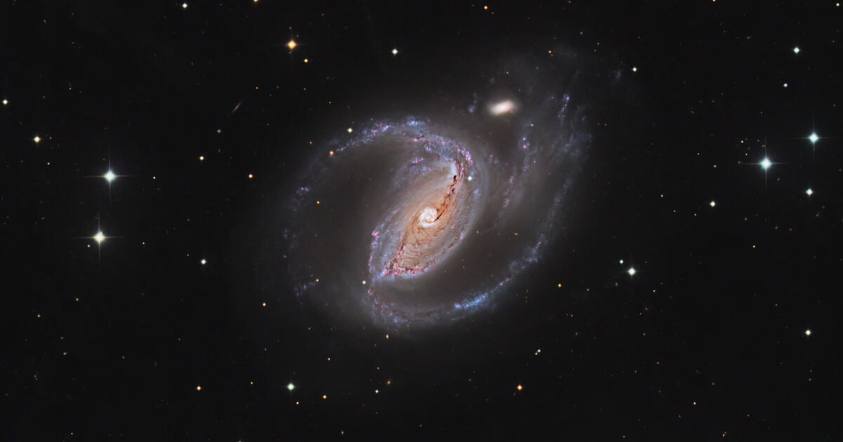 NGC 1097 | Telescope Live