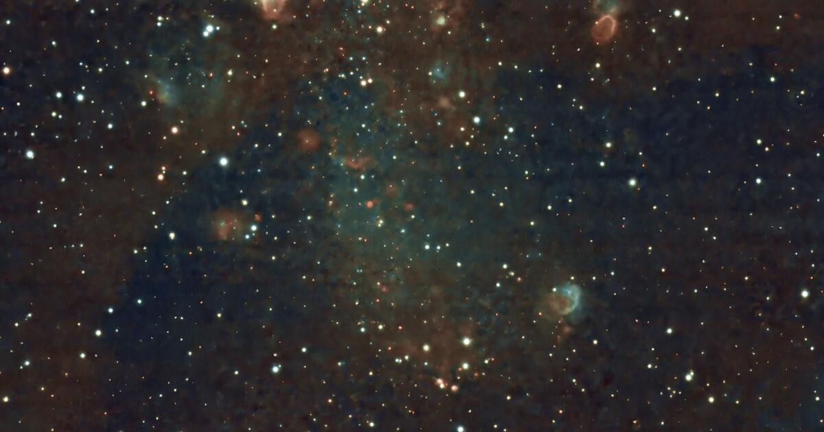 Barnard's Galaxy C57 | Telescope Live