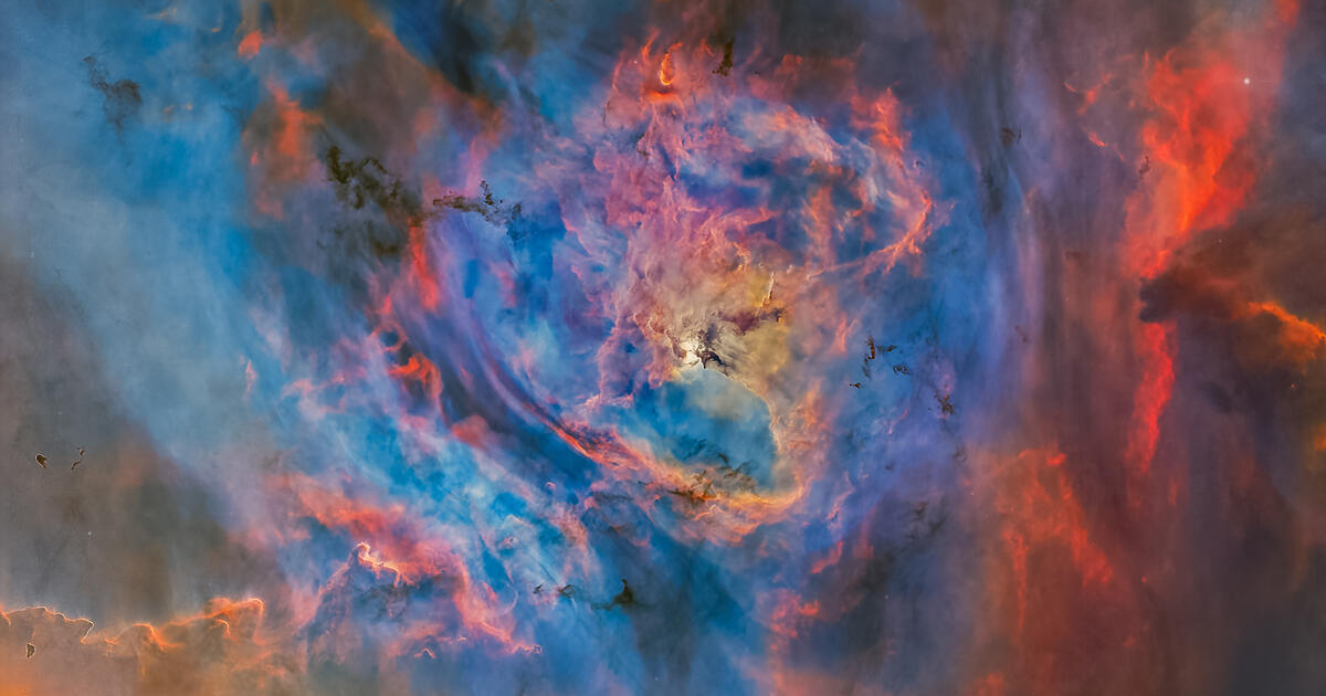 M8 LAGOON NEBULA | Telescope Live