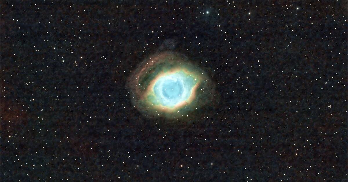 Helix Nebula C63 (NGC7293) | Telescope Live