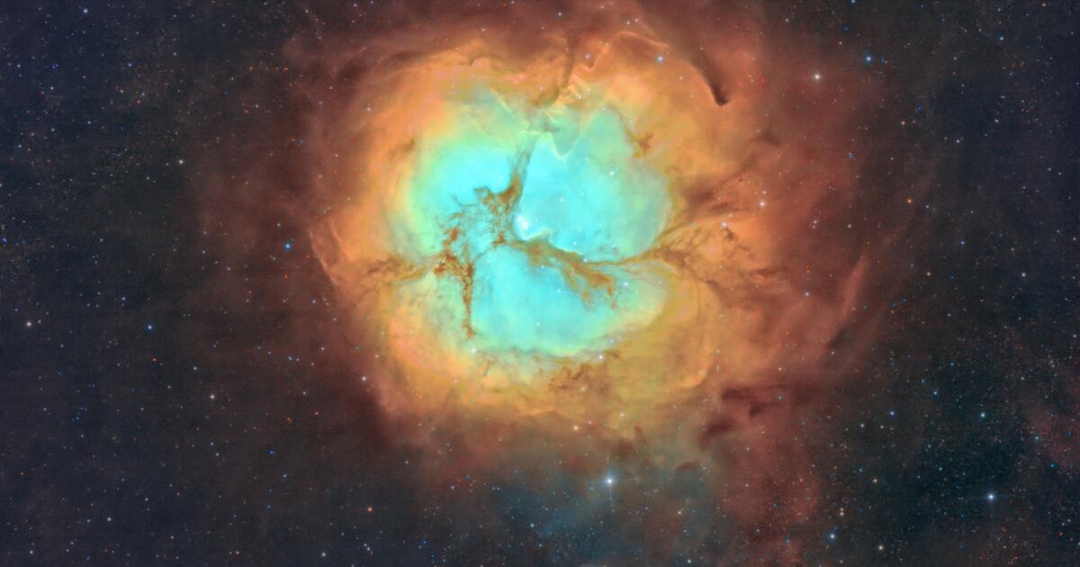 M20 | Telescope Live