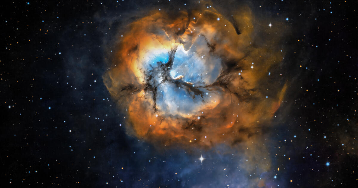 M20 Trifid Nebulas | Telescope Live