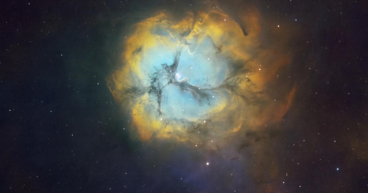 M20 | Telescope Live