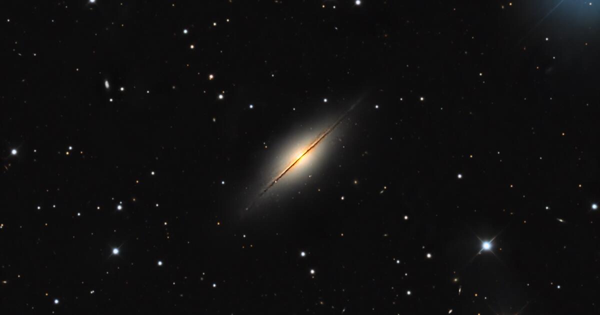 NGC 7814 | Telescope Live