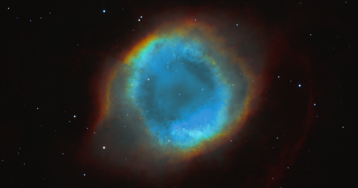 NGC 7293 - Helix nebula | Telescope Live