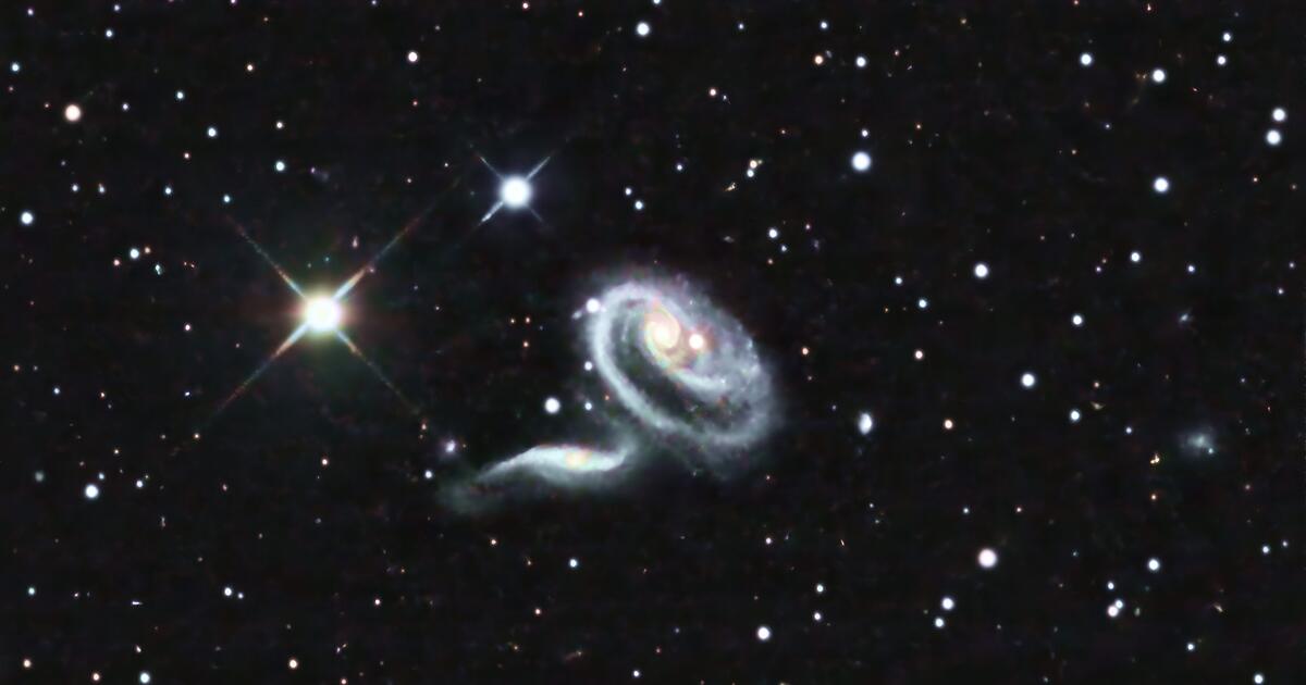 Arp273 (UGC1810 and 13) | Telescope Live