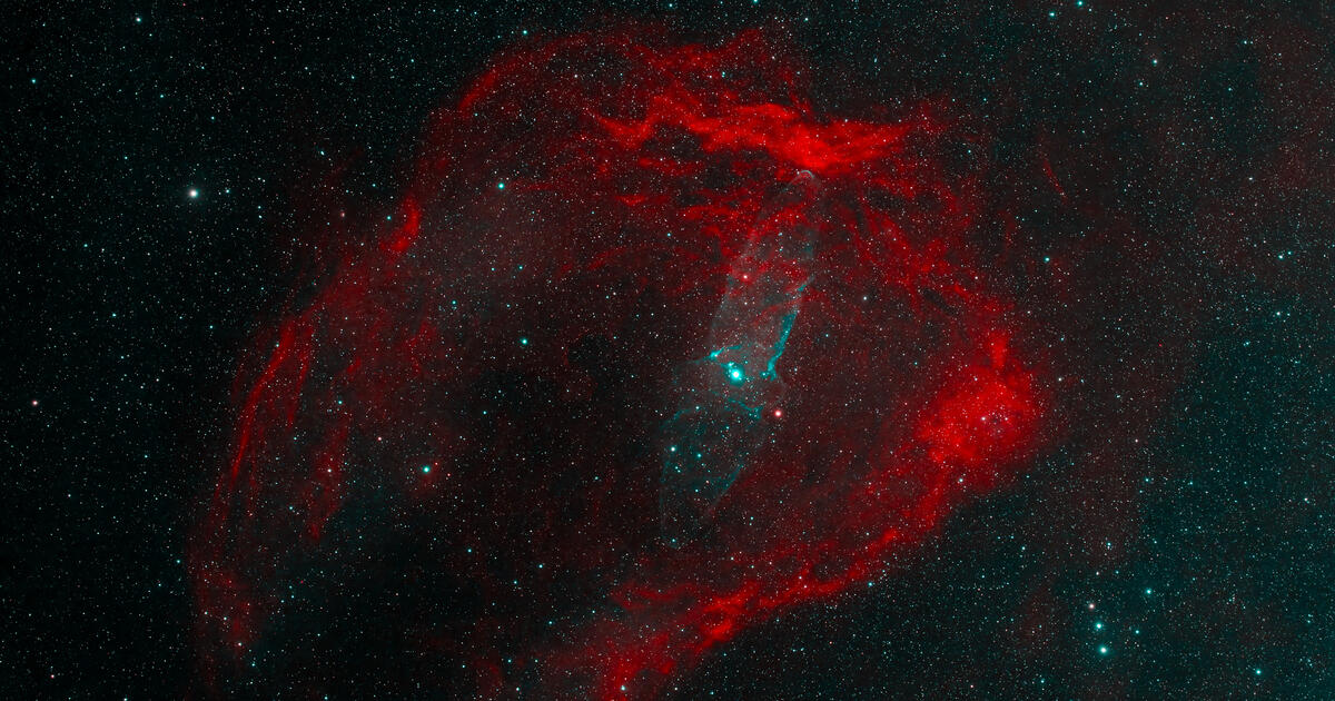 The Flying Bat Nebula | Telescope Live