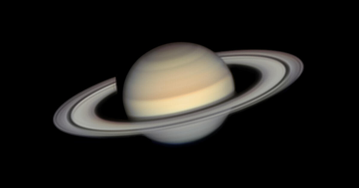 Saturn | Telescope Live