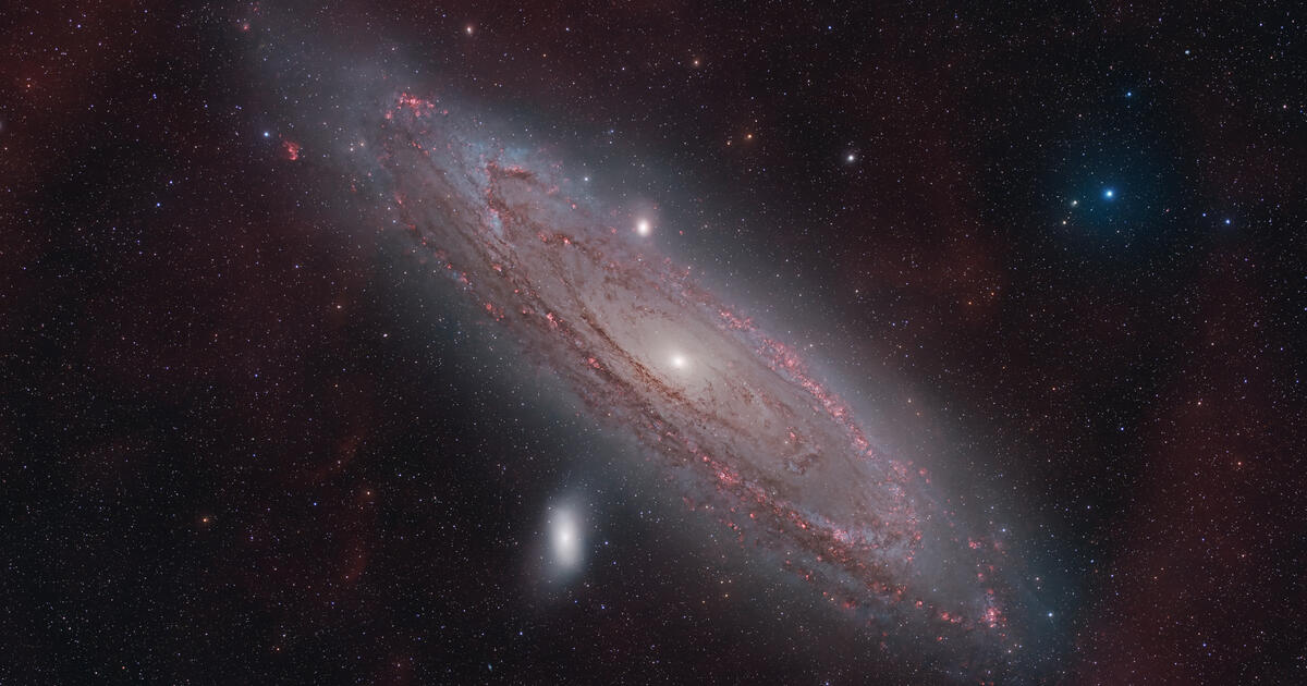 Andromeda Galaxy Ha-LRGB | Telescope Live