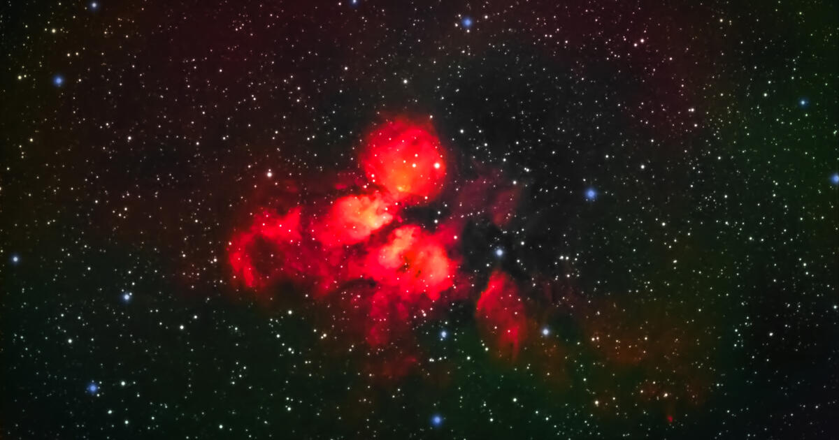 RCW 42 GUM 26... | Telescope Live