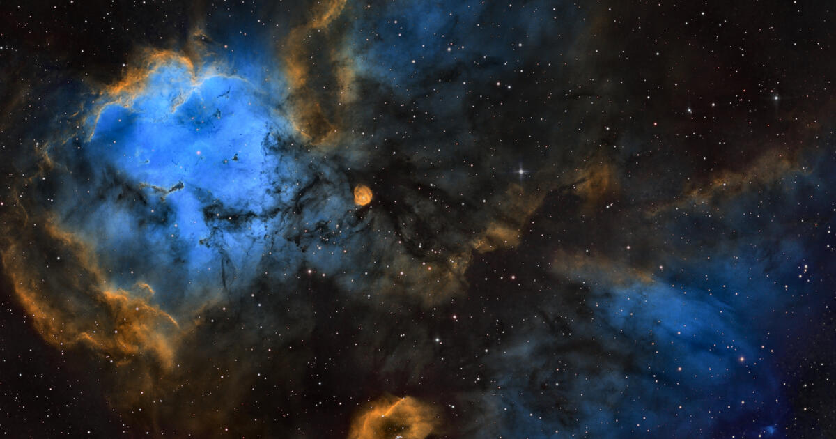 RCW16 - NGC2467 | Telescope Live