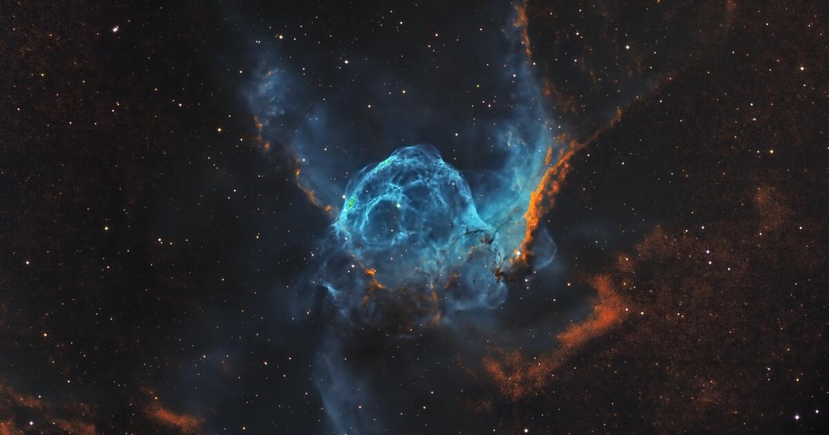 Thor's Helmet (SHO Tricolor blend) | Telescope Live