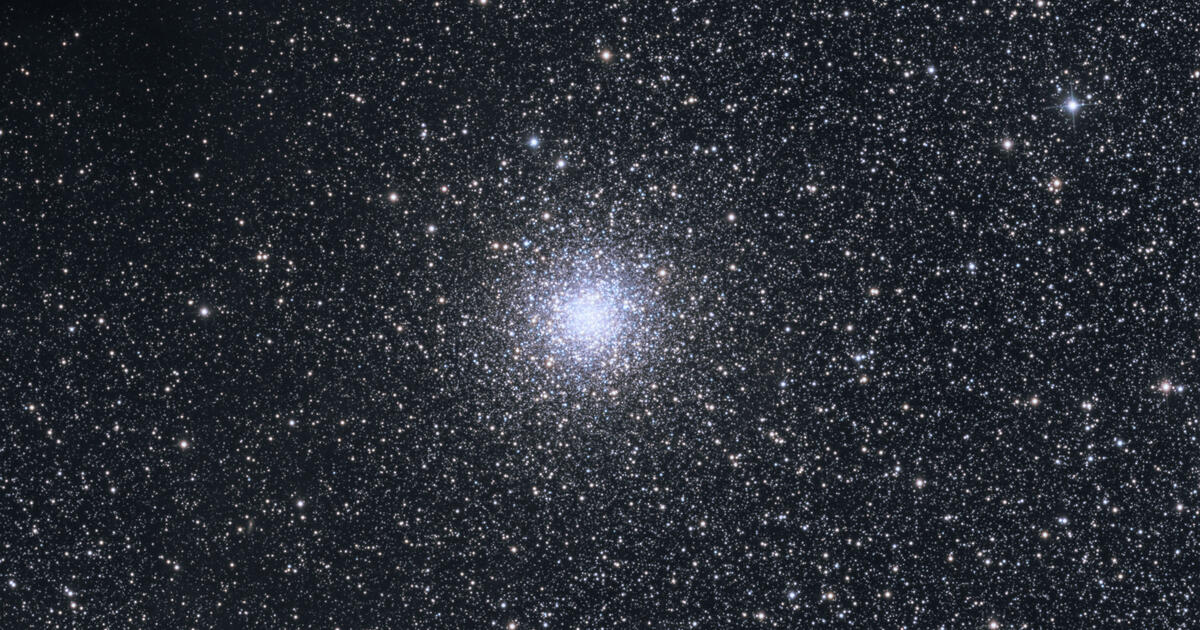 Messier 9 | Telescope Live