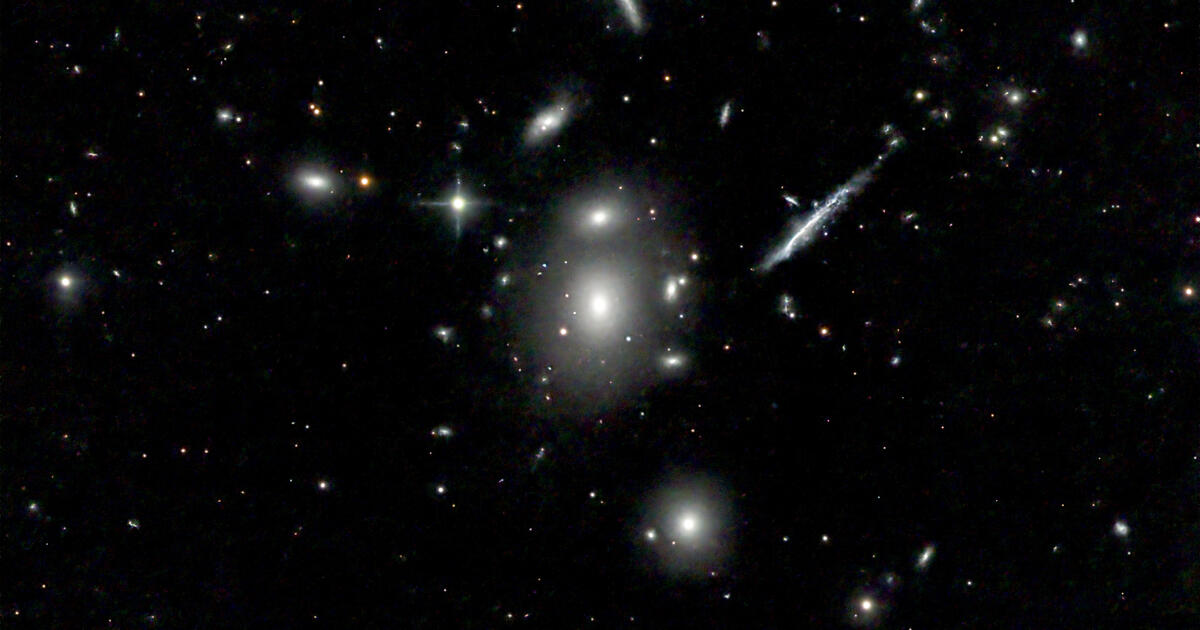 RSCG44 with NGC3842 | Telescope Live