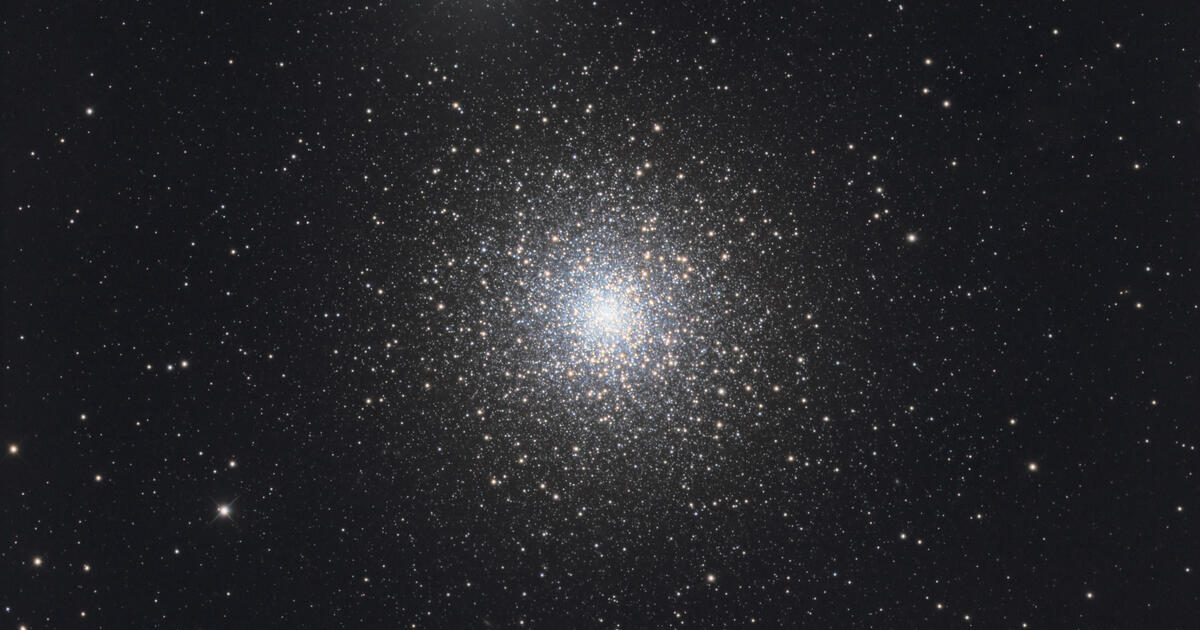 Messier 15 | Telescope Live