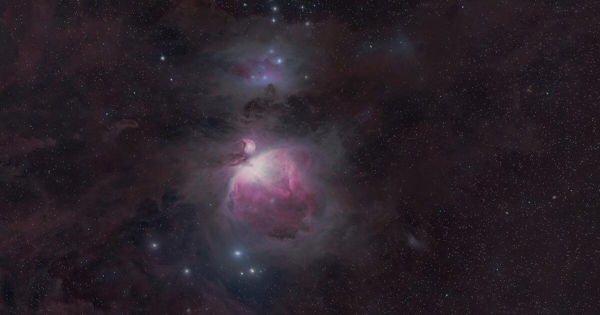 Orion (M42) and Running Man (M43) Nebula | Telescope Live