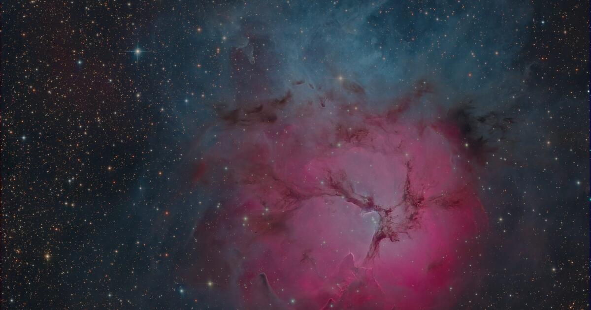 M20 | Telescope Live