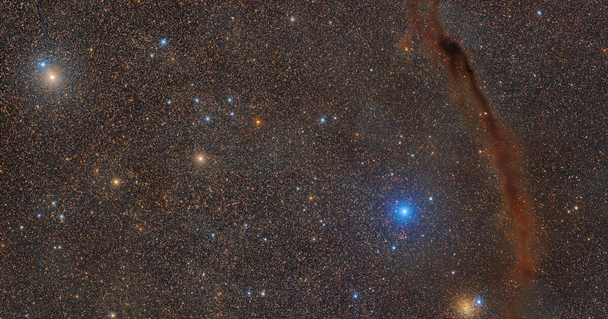 NGC 4372 & NGC 4833 & SANDQVIST 145 | Telescope Live