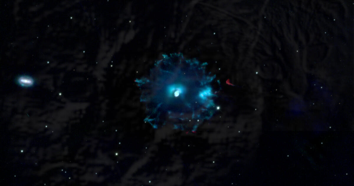 C6 - Cat's Eye Nebula; Featuring, my cats | Telescope Live