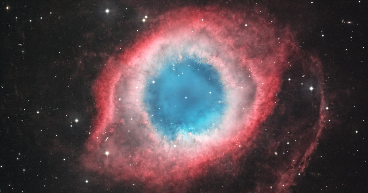 Helix Nebula | Telescope Live