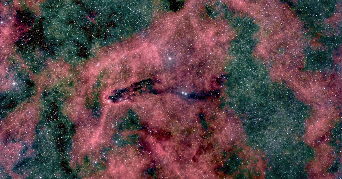 The Dark Tower Nebula | Telescope Live