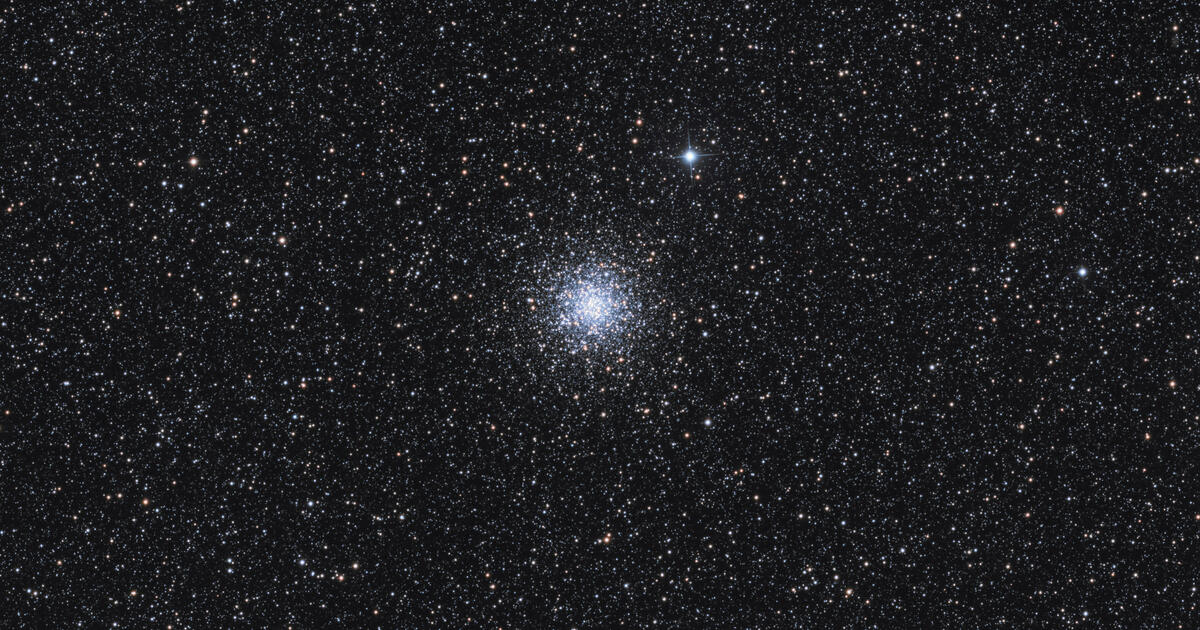 Messier 69 | Telescope Live