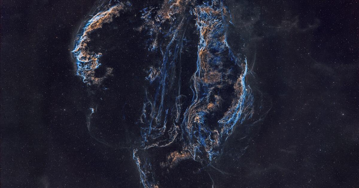 Cygnus Loop (Dust and Gas SHO) | Telescope Live