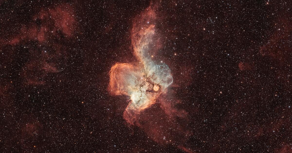 RCW 16 | Telescope Live