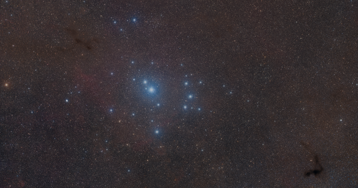 🌌 Southern Pleiades (IC 2602) – A Celestial Jewel in the Southern Sky 🌠 ...