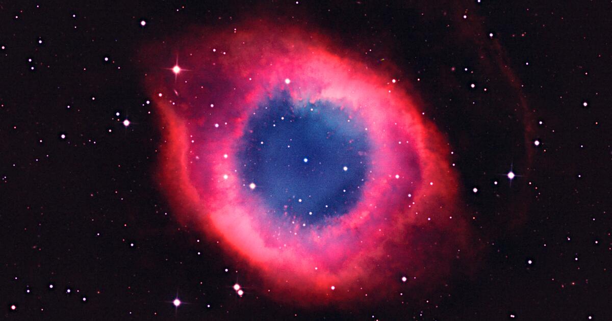 NGC 7293 – Helix Nebula | Telescope Live