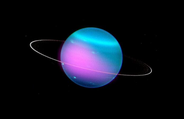 Scientists discover X-rays coming from Uranus | Telescope Live