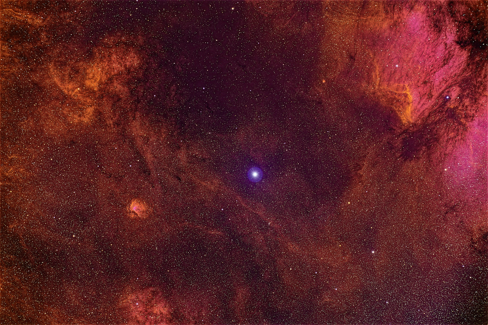 Deneb | Telescope Live