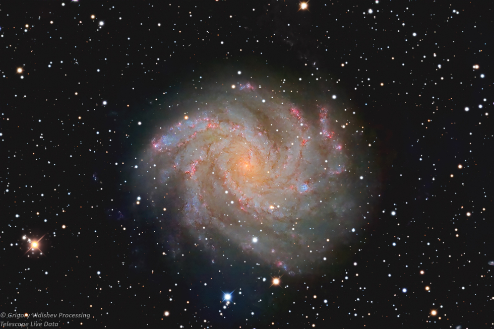 NGC6946 Fireworks Galaxy | Telescope Live